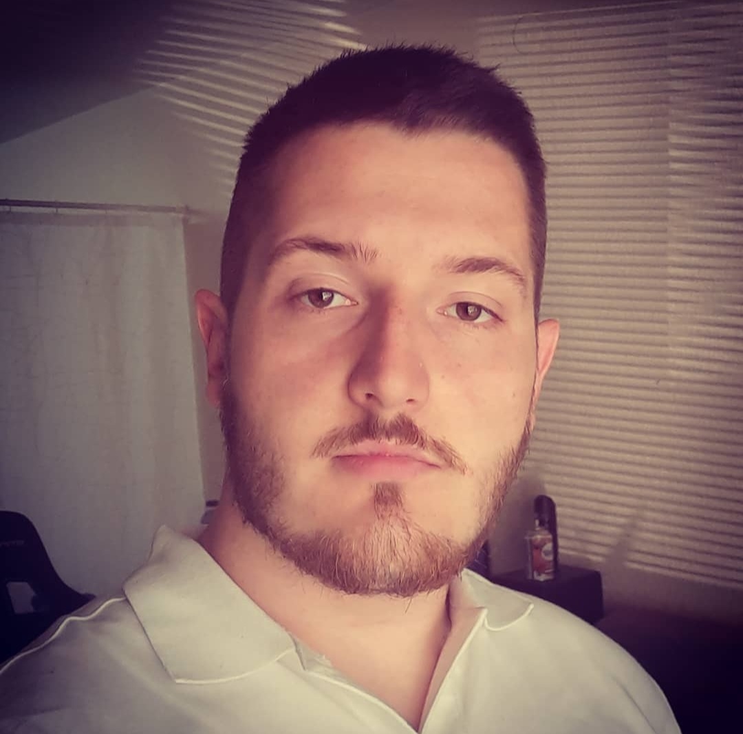 Tražim stan - Šabac - Aleksa - 22 god - Student - Nepušač - 200 ...